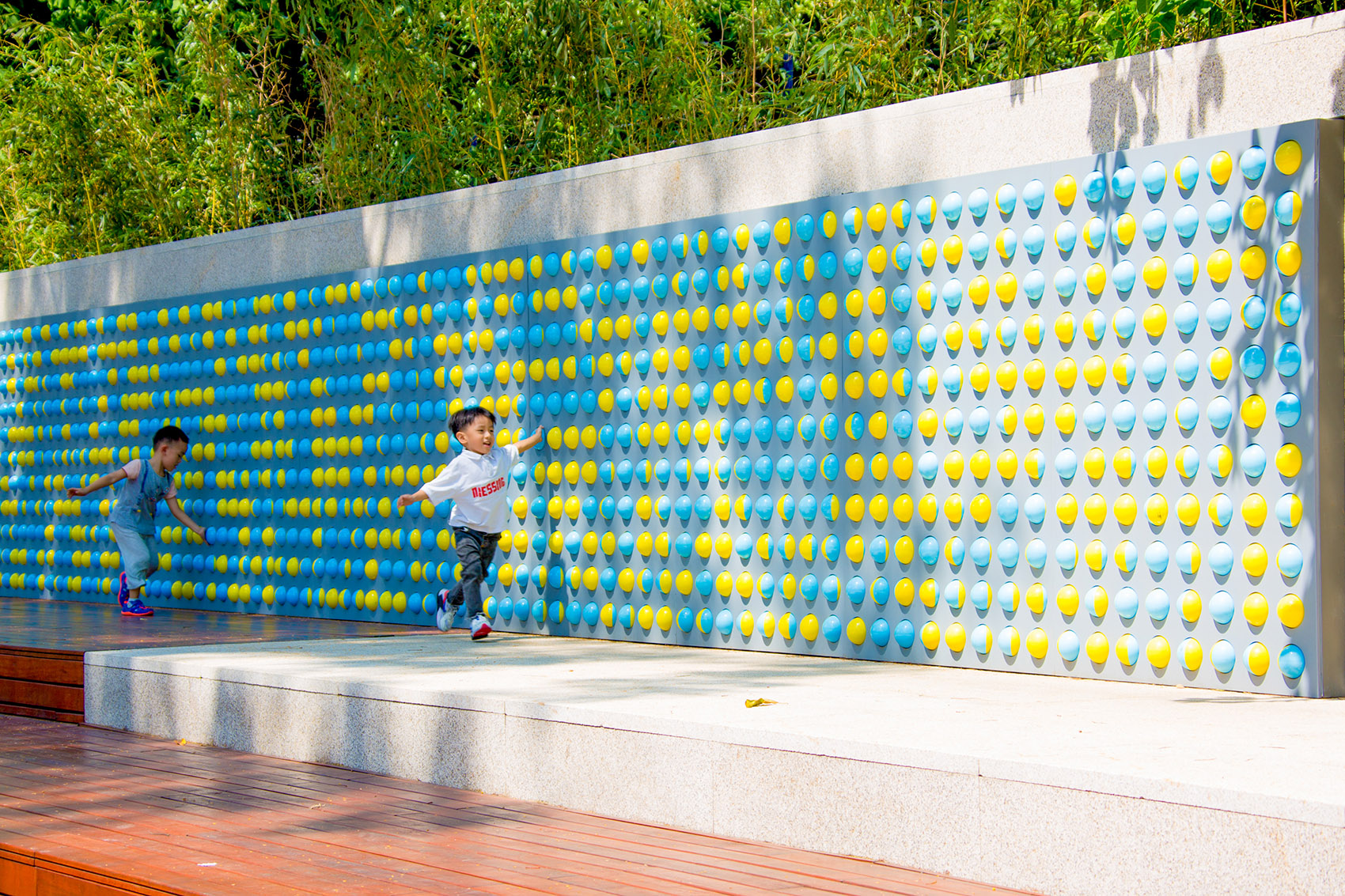Bringing the city back to children——Exploring child-friendly cities ...