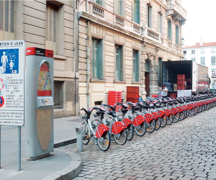 Development of Slow Moving Transportation Systems——Newcas tle upon Tyne ...